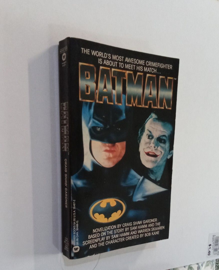 BATMAN 1989 MOVIE PAPERBACK NOVEL VERY RARE, Hobbies & Toys, Books ...