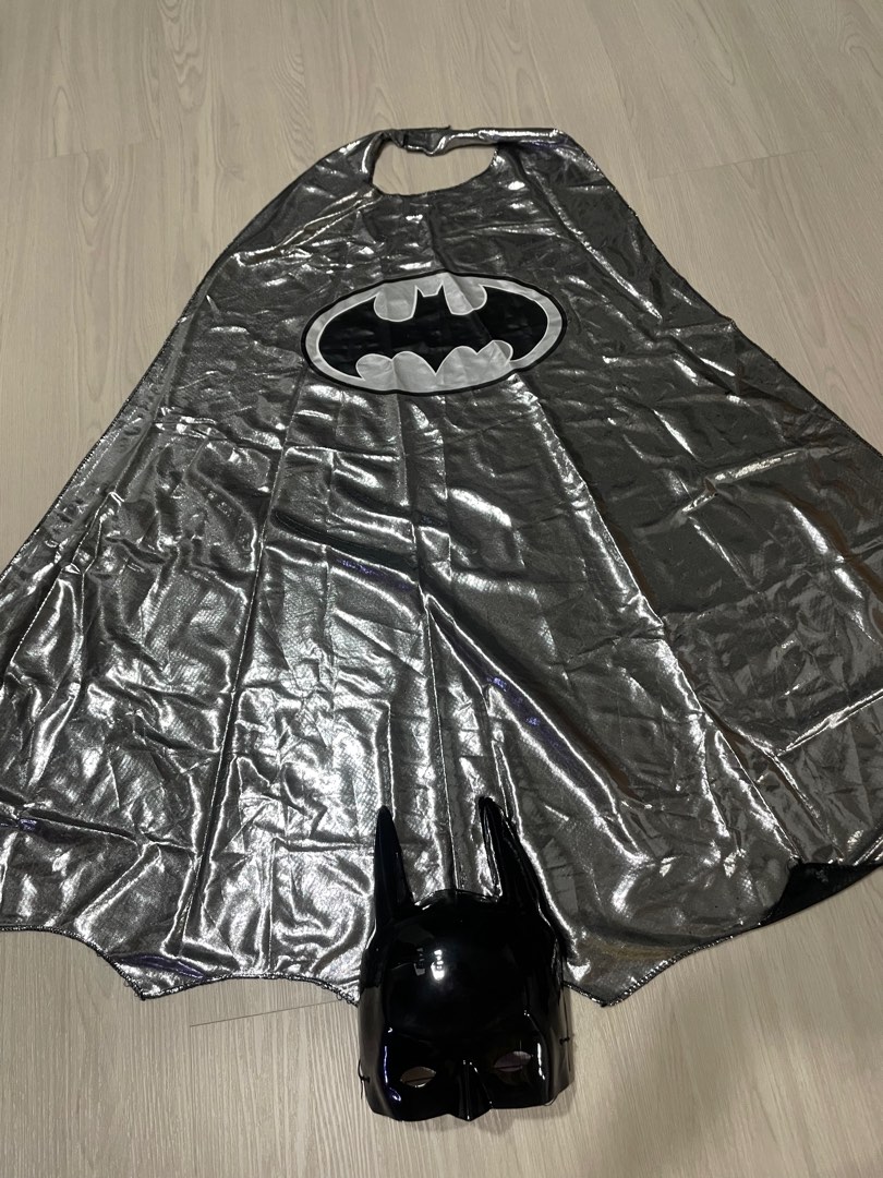 Batman Cape and mask set, Hobbies & Toys, Stationery & Craft, Occasions ...