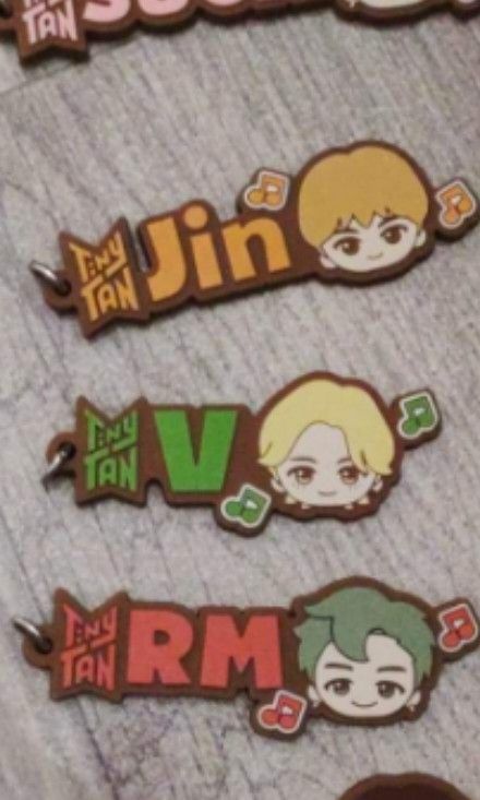 Bts name tags charms, Hobbies & Toys, Memorabilia & Collectibles, Fan ...