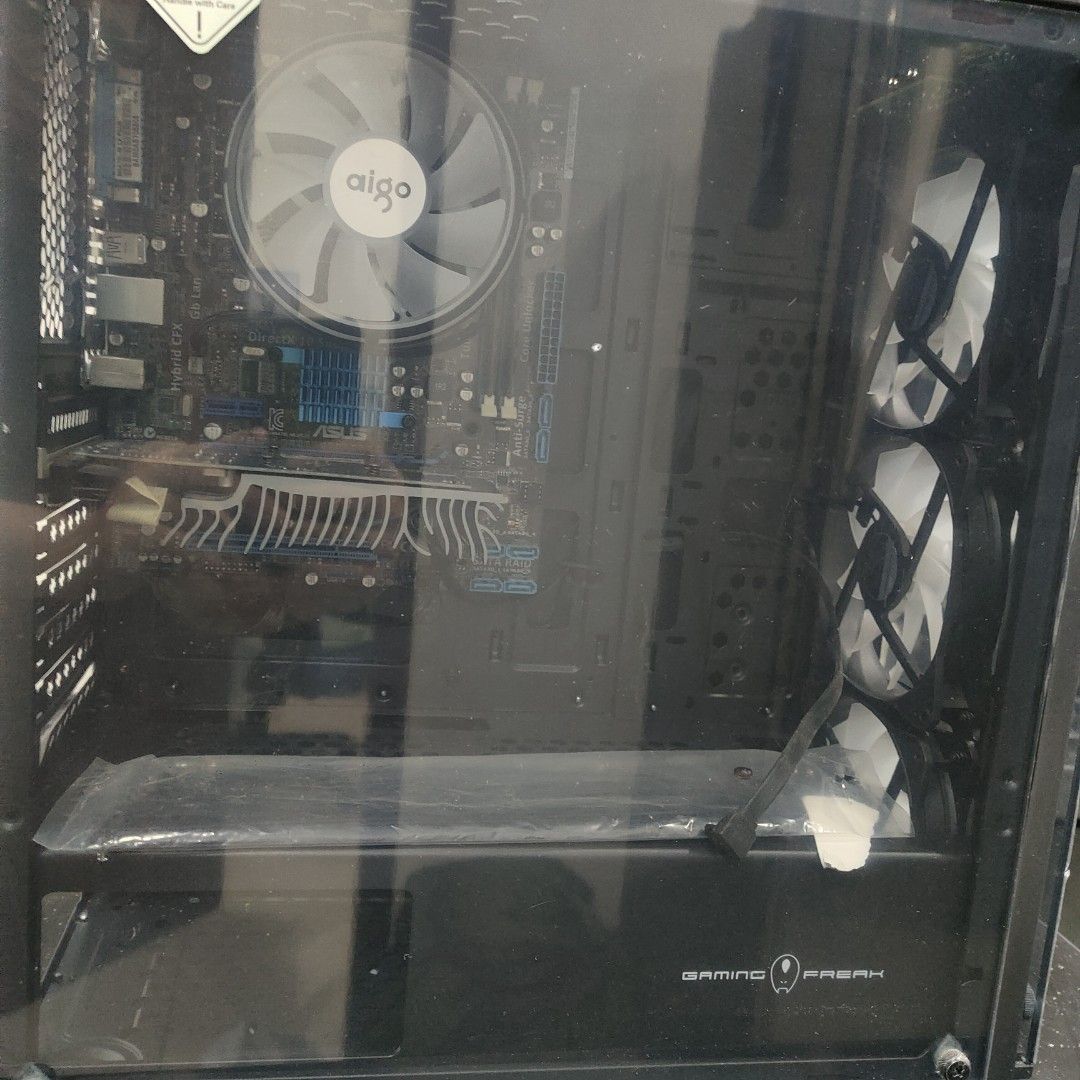 Casing Armageddon + CPU coolen aigo (never use), Computers & Tech ...