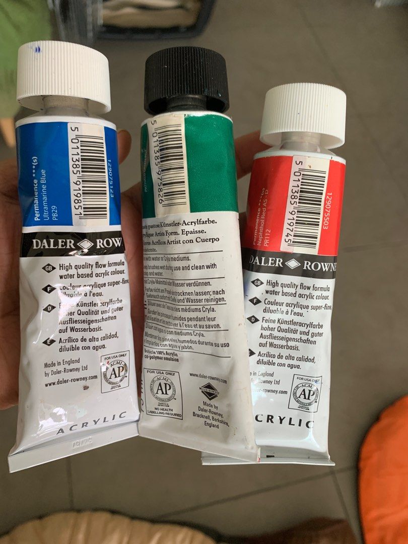Large tubes Daler Rowney Acrylic paint, Hobbies & Toys, Stationery ...