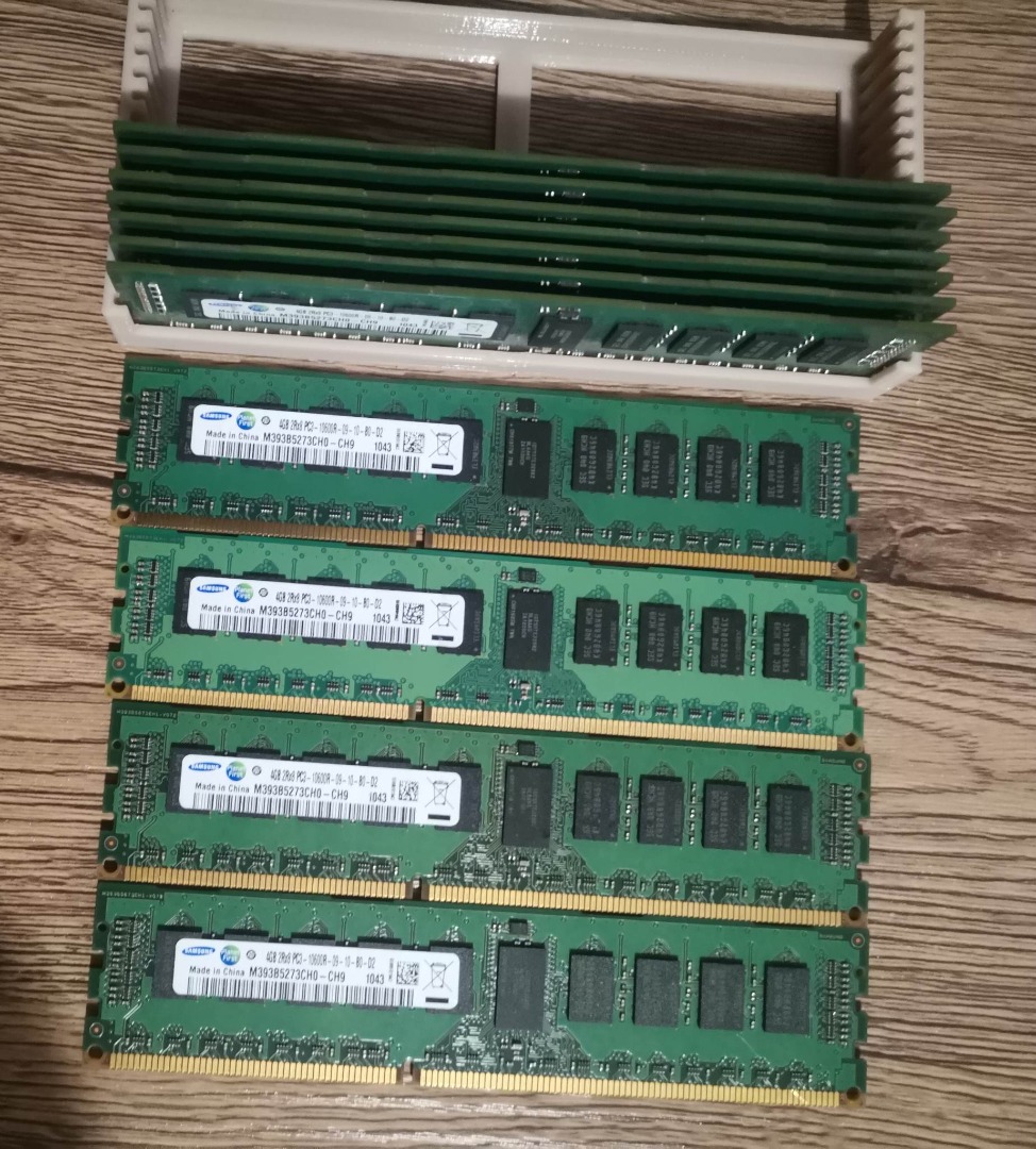DDR3 ram 4gb 1333mhz Server ram, Computers & Tech, Desktops on Carousell