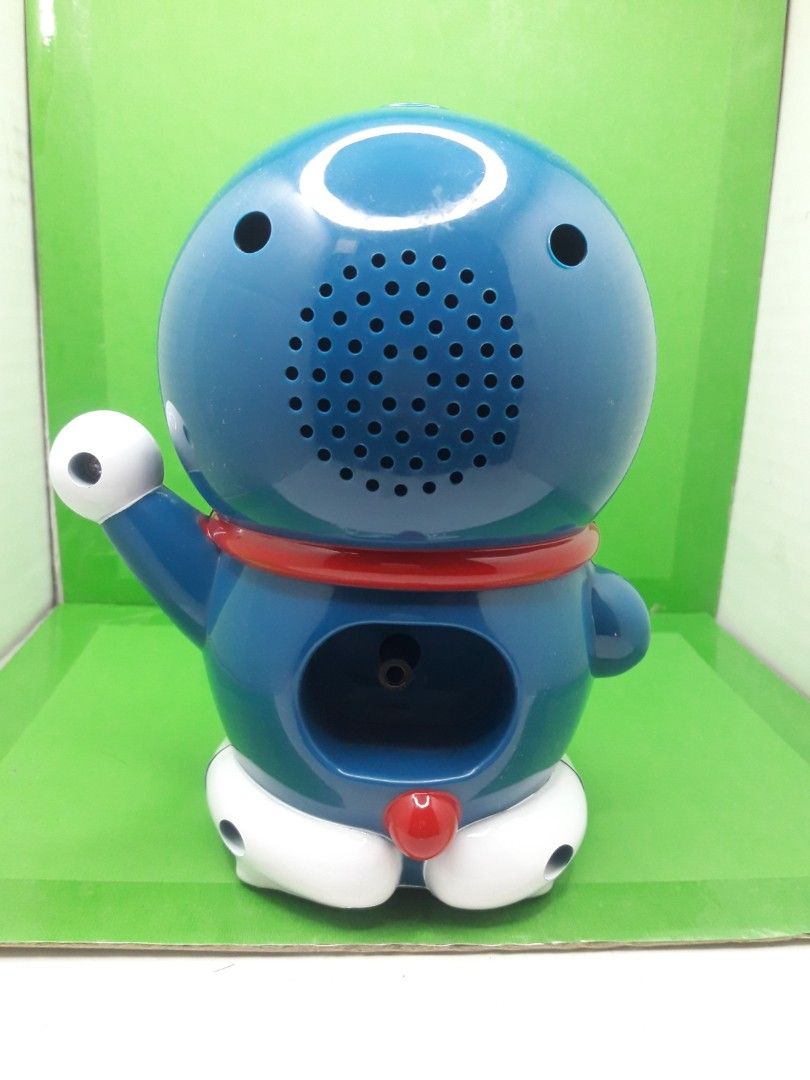 Doraemon Clock 6.5inches height Animation International, Hobbies & Toys ...