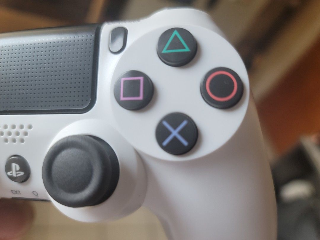 Dualshock 4 Controller, Video Gaming, Video Games, PlayStation on Carousell