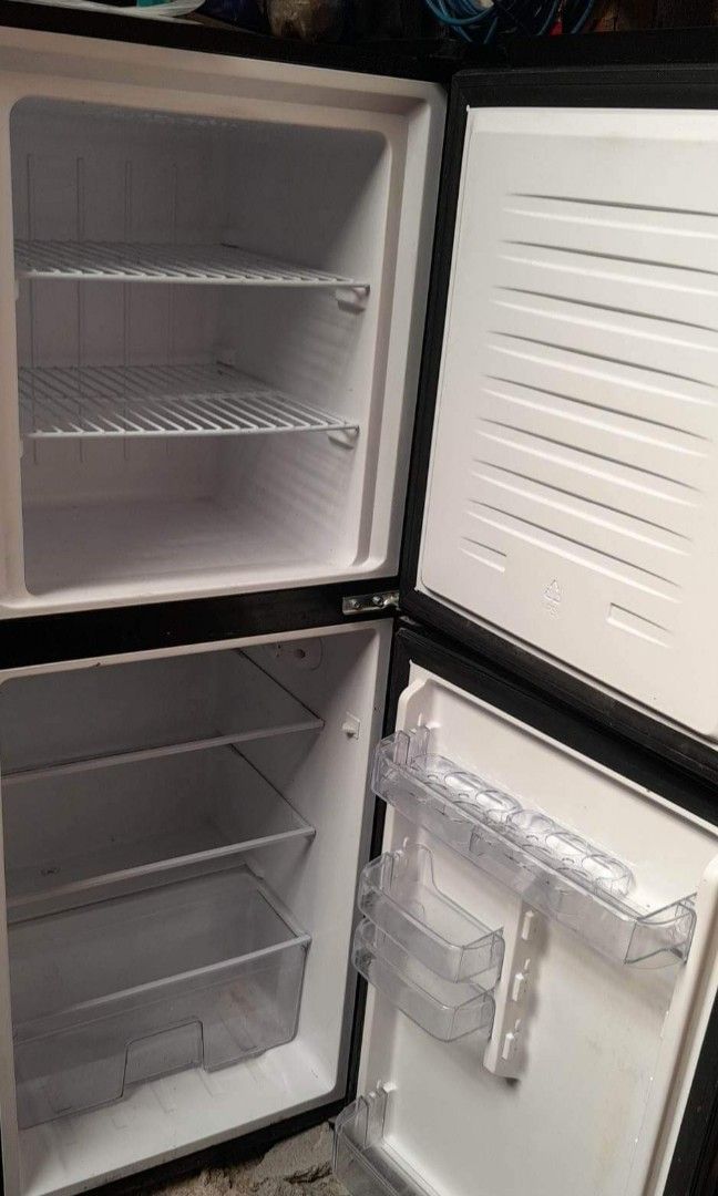 EZY ref, TV & Home Appliances, Kitchen Appliances, Refrigerators and ...