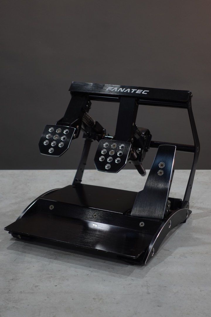 Fanatec Clubsport V3 Pedals Inverted, Computers & Tech, Parts ...