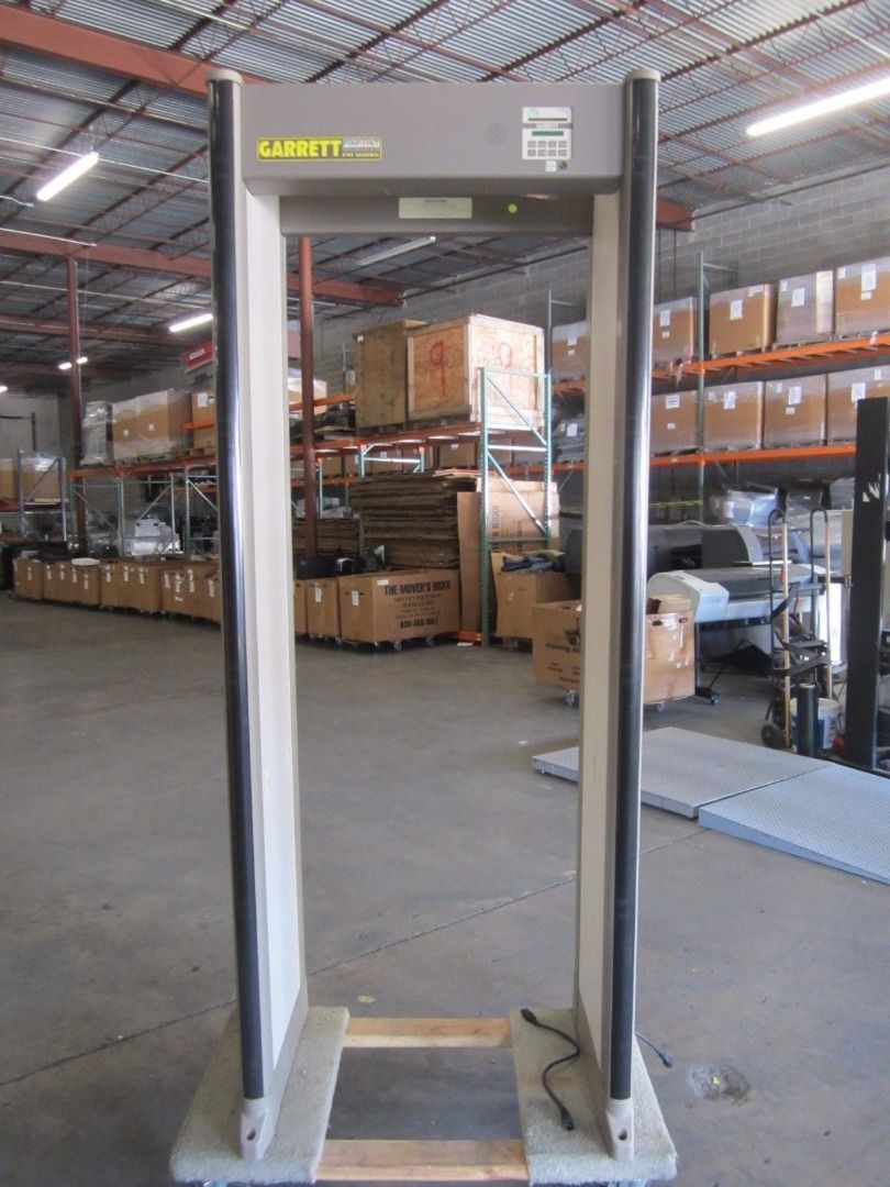 Garrett 33 Zones PD-6500i Walk Through Metal Detector, Furniture & Home ...