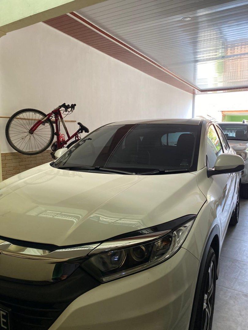 HRV E 2021 - CVT, Mobil & Motor, Mobil untuk Dijual di Carousell