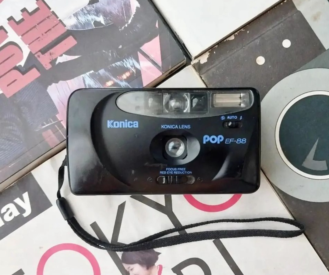 Konica Pop EF-88 Film Camera, Photography, Cameras on Carousell