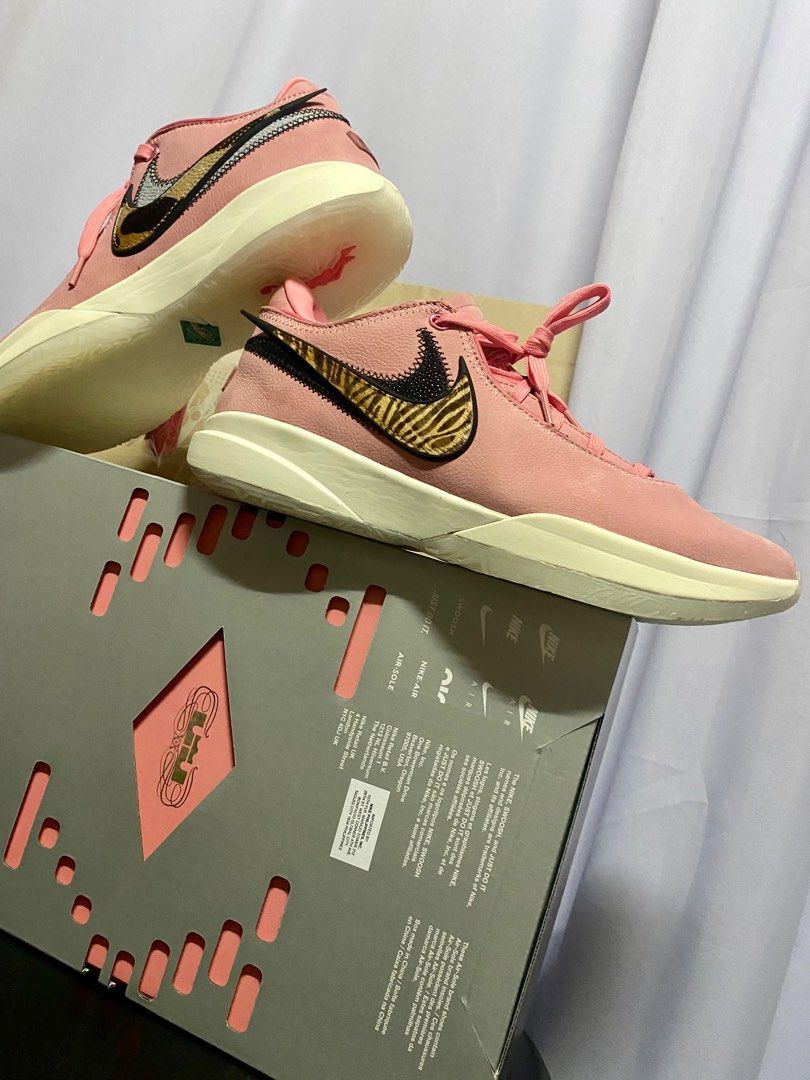 Lebron 20 South Beast pink diamond, Men's Fashion, Footwear, Sneakers ...