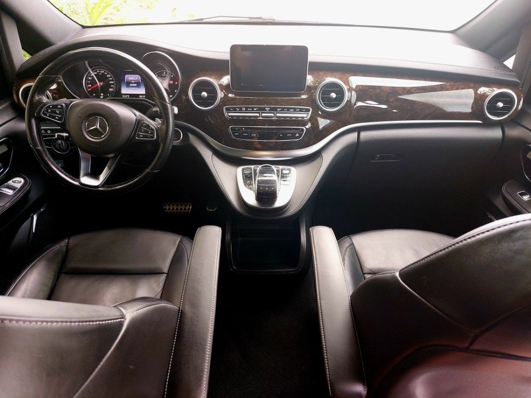 Mercedes Benz V220d Extra Long (alphard grandia elite lm350 bmw audi ...