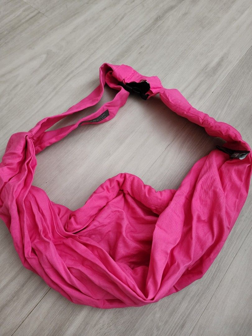 Minimonkey Baby Sling 4 in 1, Babies & Kids, Going Out, Carriers ...