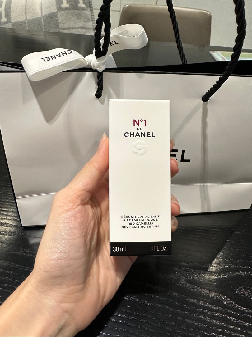 N1 de Chanel Revitalizing Serum, Beauty & Personal Care, Face, Face Care on Carousell