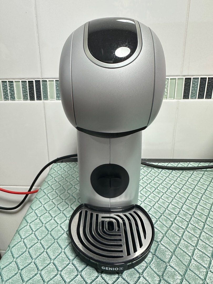 Nescafe Dolce Gusto touch screen coffee maker, Furniture & Home Living ...