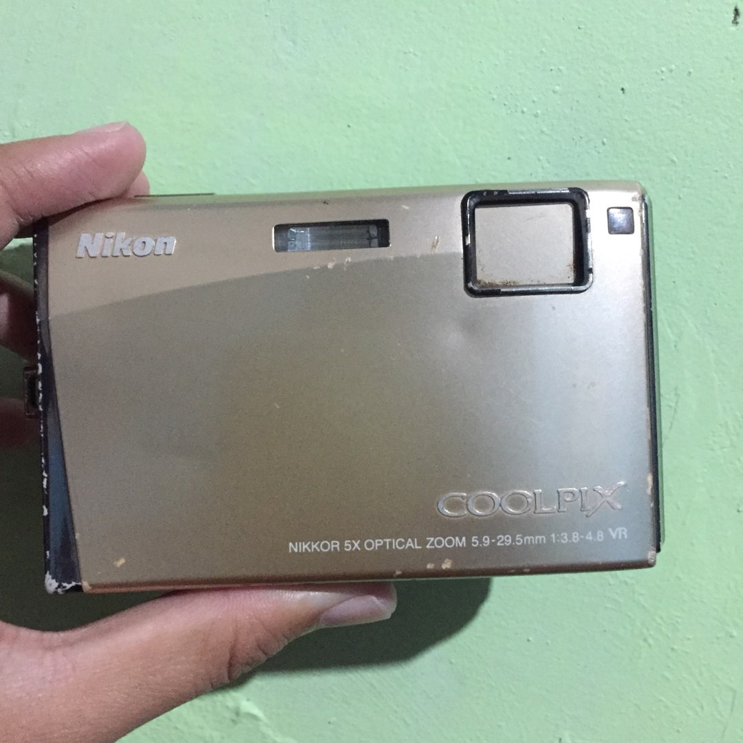 Nikon coolpix s60, Photography, Cameras on Carousell