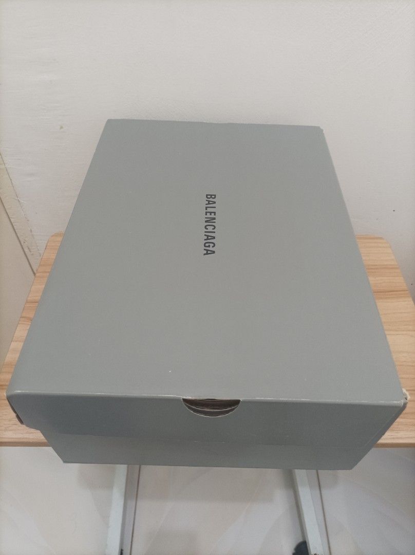 Original Balenciaga shoe box, Luxury, Bags & Wallets on Carousell