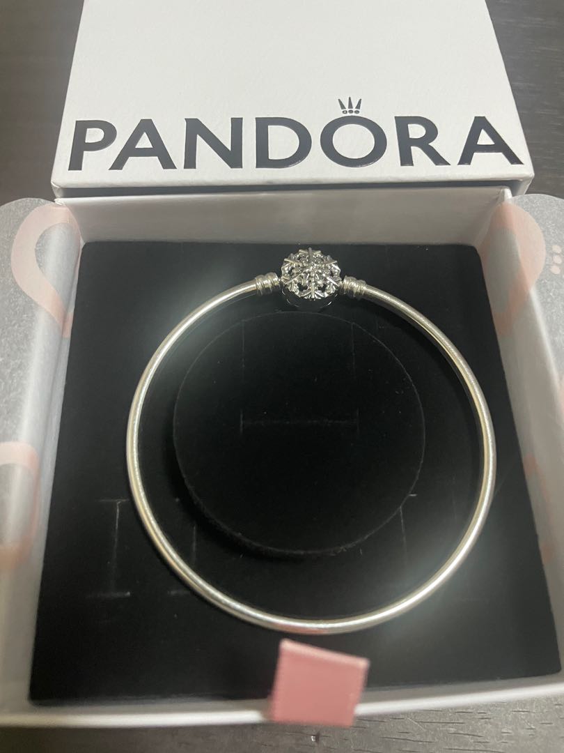 Pandora Silver Bracket, Women's Fashion, Jewelry & Organisers ...