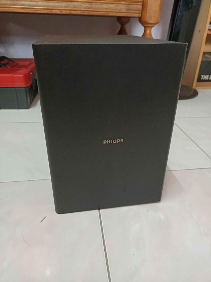 Philips home theater subwoofer, Audio, Soundbars, Speakers & Amplifiers on Carousell
