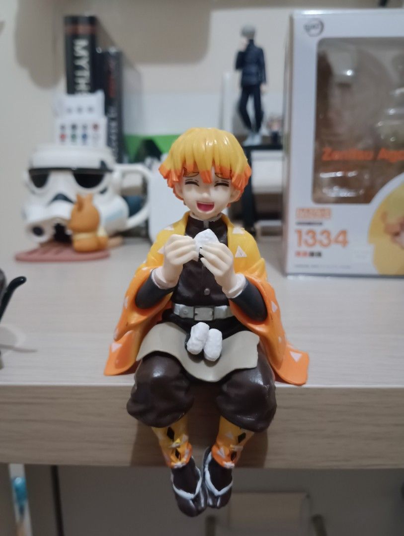 PVC Zenitsu Agatsuma Figure (w/ free sitting Zenitsu sitting figure ...