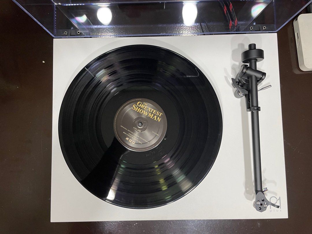 Rega Planar 1 Plus Turntable, Audio, Other Audio Equipment on Carousell