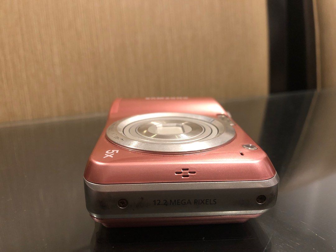 Samsung ES28 Digital Camera (SEE SAMPLE PHOTOS IN SLIDE), Photography ...