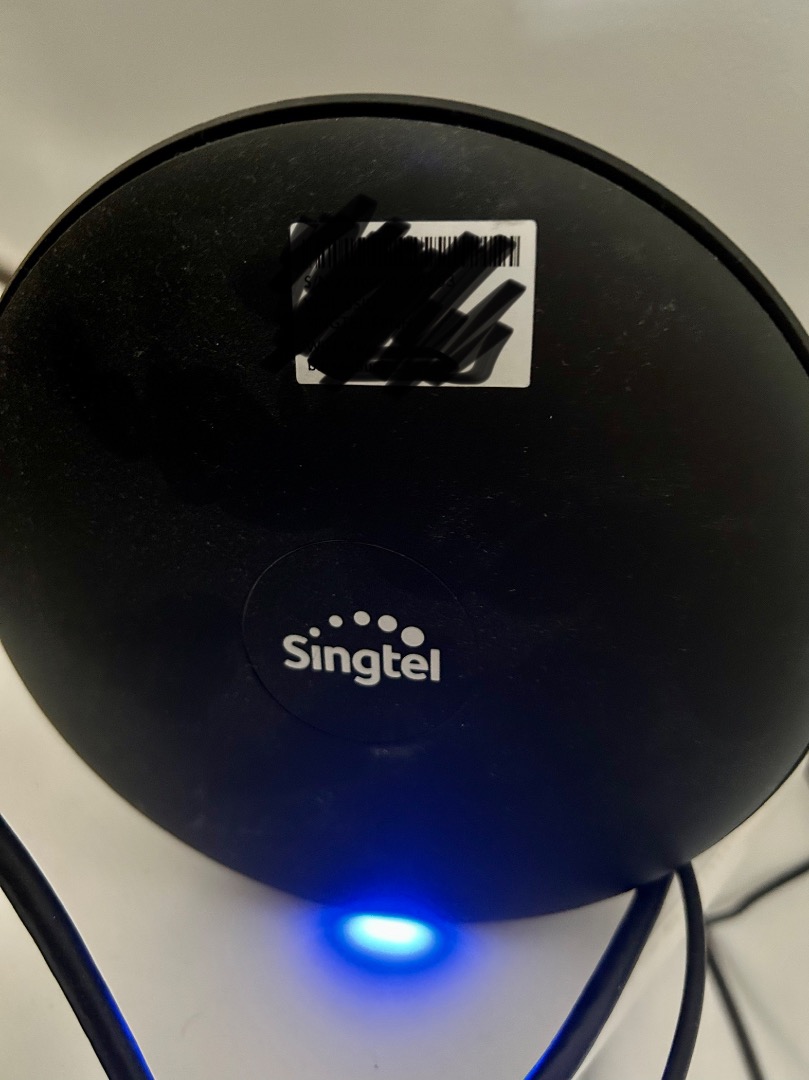 Singtel Broadband Mesh Extender x 4, Computers & Tech, Office ...