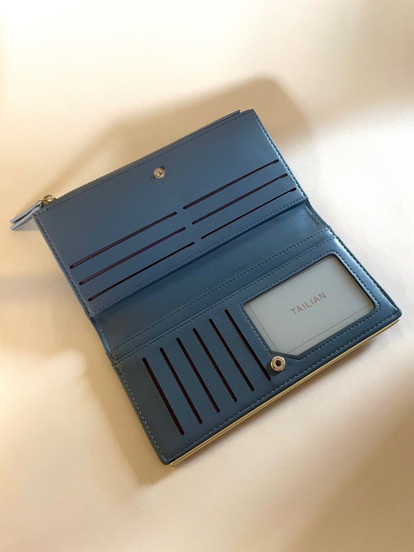 Soft blue wallet with lot of card inserts and zip coin holder, Women's ...