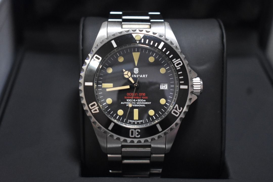steinhart Ocean One vintage RED Diver Watch, 男裝, 手錶及配件, 手錶 - Carousell