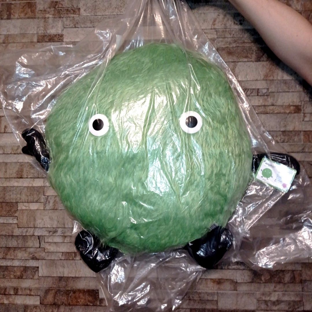 Suumo Tokyo moss ball plushie sofa 40cm, Hobbies & Toys, Toys & Games ...