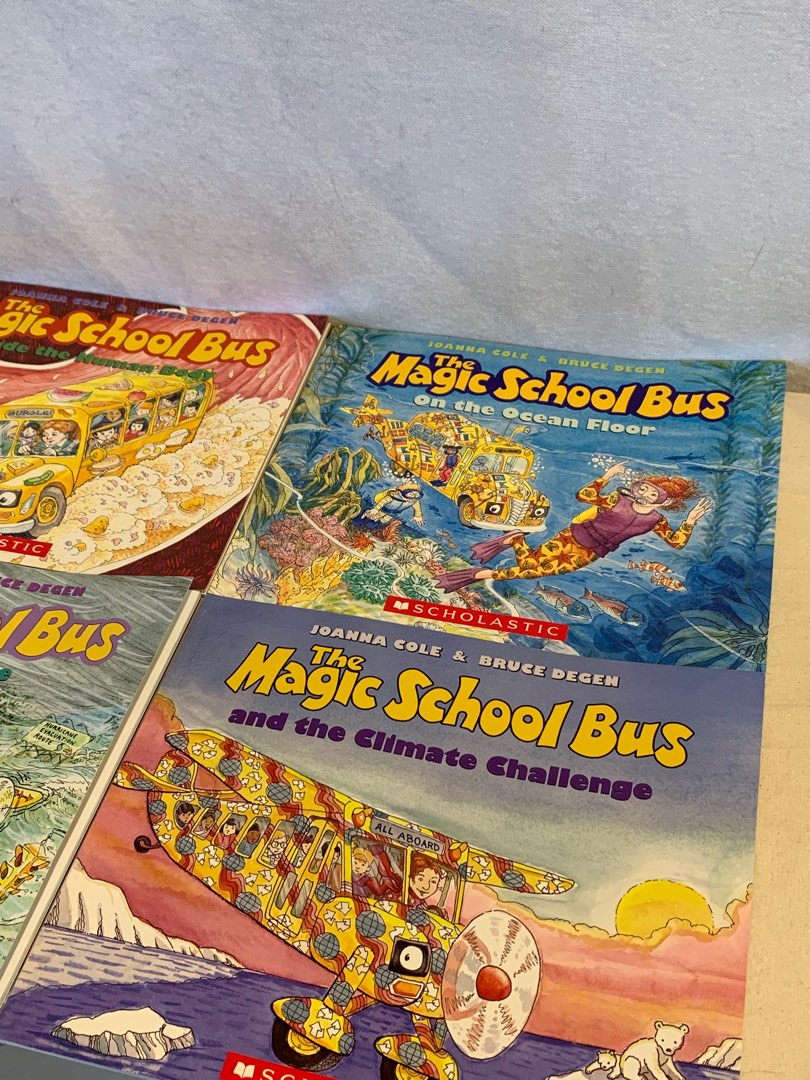 The Magic School Bus book(multiple versions), Hobbies & Toys, Books ...