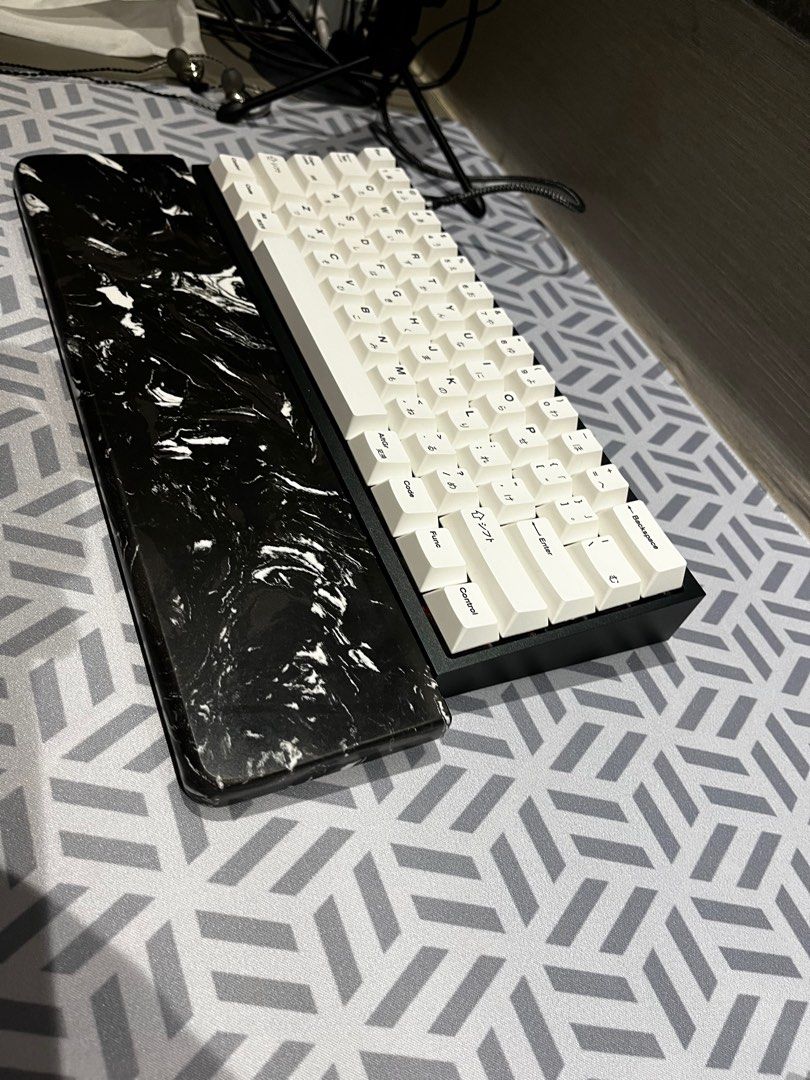 Tofu 60 custom keyboard, Computers & Tech, Parts & Accessories ...