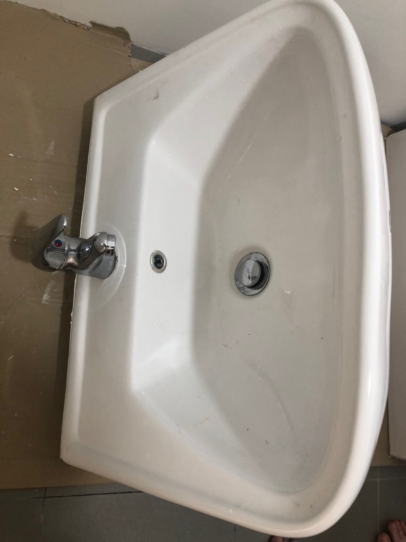 Toilet sink, Furniture & Home Living, Bathroom & Kitchen Fixtures on ...