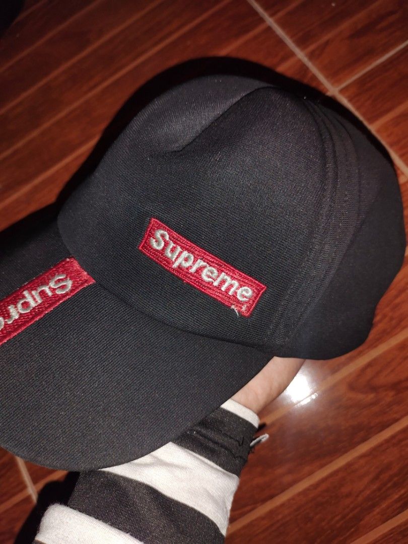 Topi Supreme original, Fesyen Pria, Aksesoris, Topi di Carousell