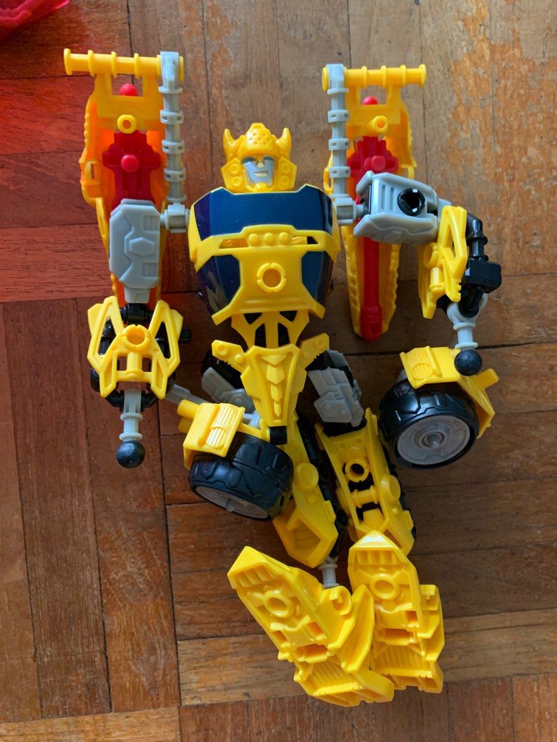 Transformer construct bots, Hobbies & Toys, Toys & Games on Carousell