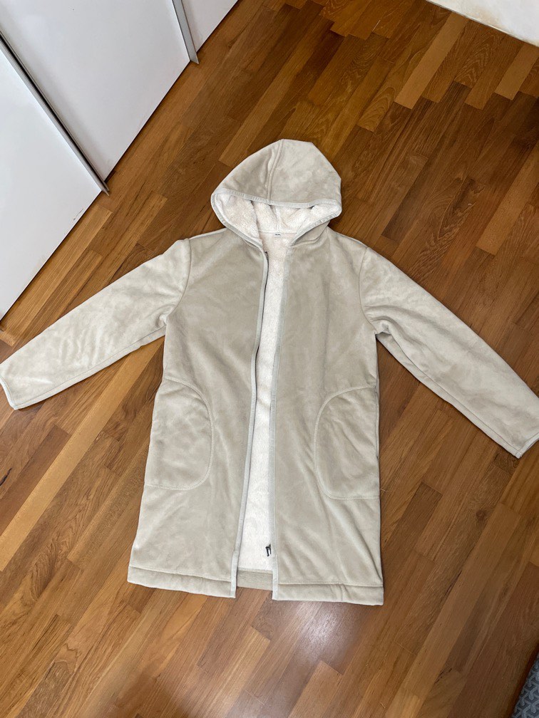 Uniqlo Jacket, Women's Fashion, Coats, Jackets and Outerwear on Carousell