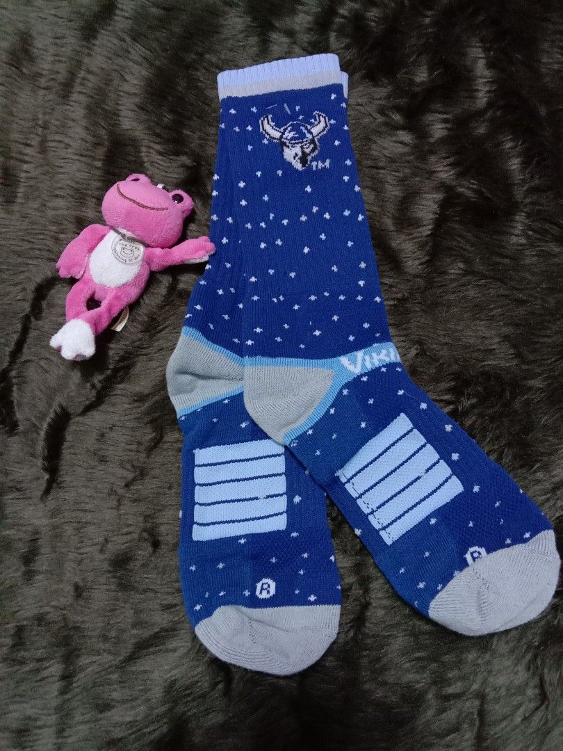 VICKINGS ICONIC SOCKS , 16 INCHES, SUPER THICK, BRANDNEW, Men's Fashion ...