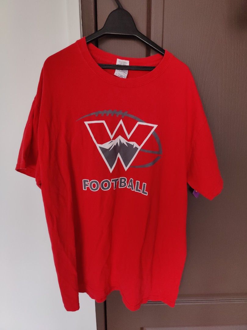 Vintage football tee shirt, Men's Fashion, Tops & Sets, Tshirts & Polo ...