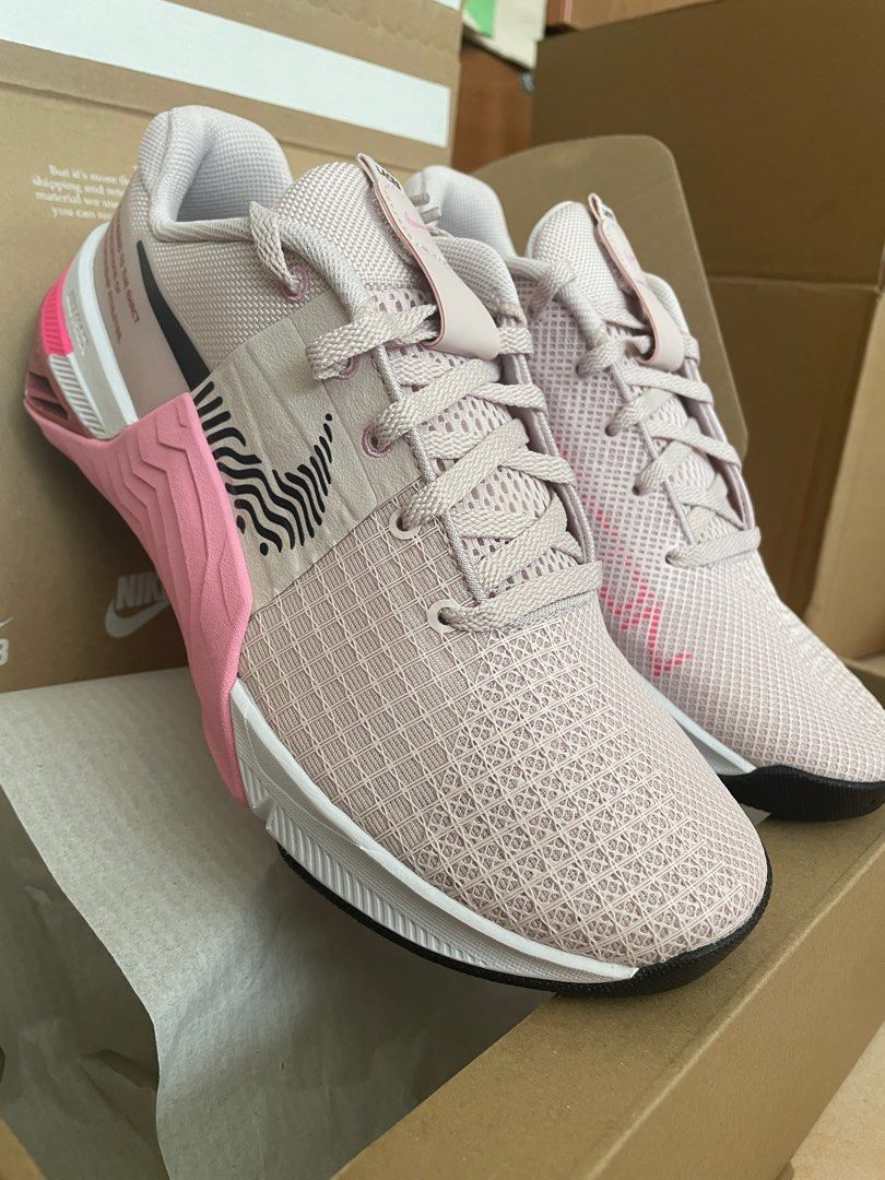 W Nike Metcon 8, Women's Fashion, Footwear, Sneakers on Carousell