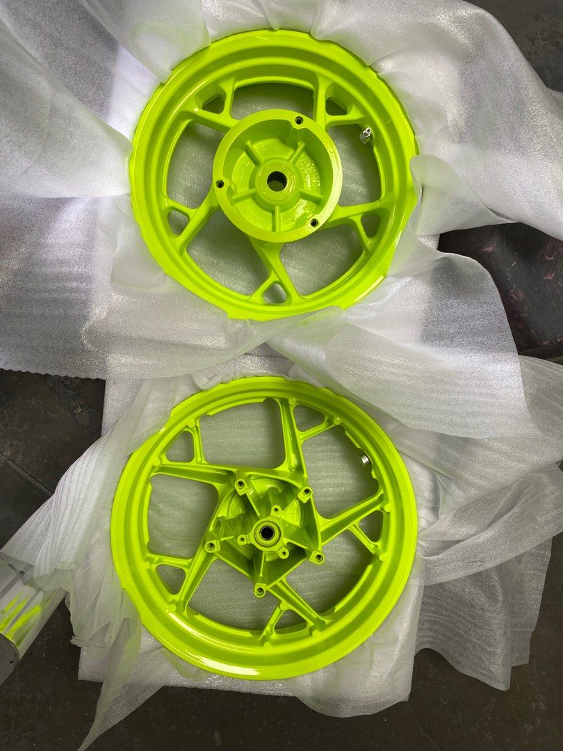 XMAX RIM REPAINT ROSSI FLUORESCENT, Motorcycles, Motorcycle Accessories ...