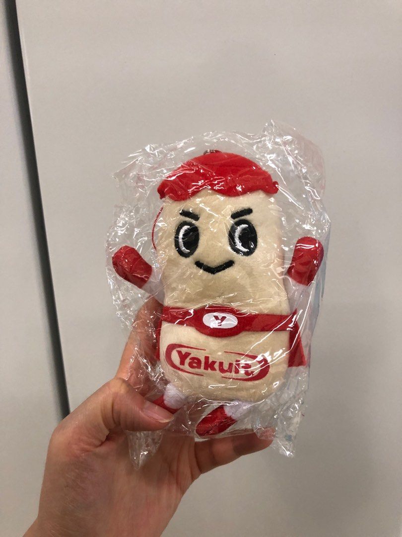 Yakult Man 公仔, 興趣及遊戲, 玩具 & 遊戲類 - Carousell