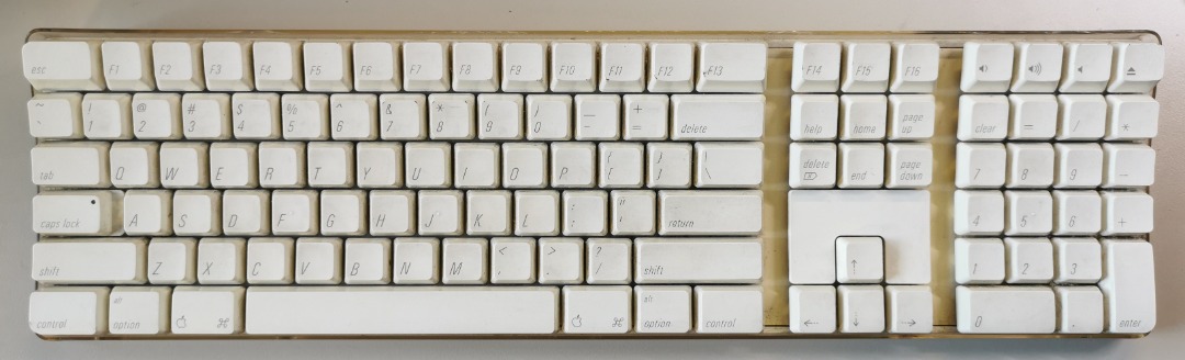 2006 working Apple bluetooth mechanical keyboard in good condition. 4 ...