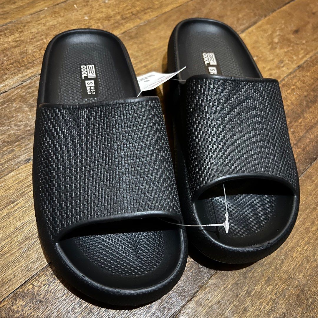 32 DEGREES COOL Cloud Slides (UNISEX), Men's Fashion, Footwear ...