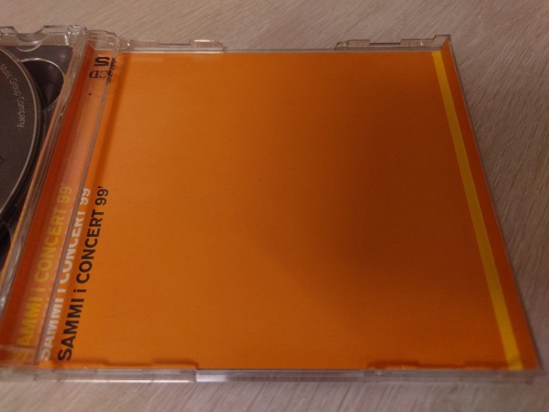 鄭秀文 SAMMI i CONCERT 99' 2CD 兩碟沒花95%新淨, 興趣及遊戲, 音樂、樂器 & 配件, 音樂與媒體 - CD 及 DVD - Carousell