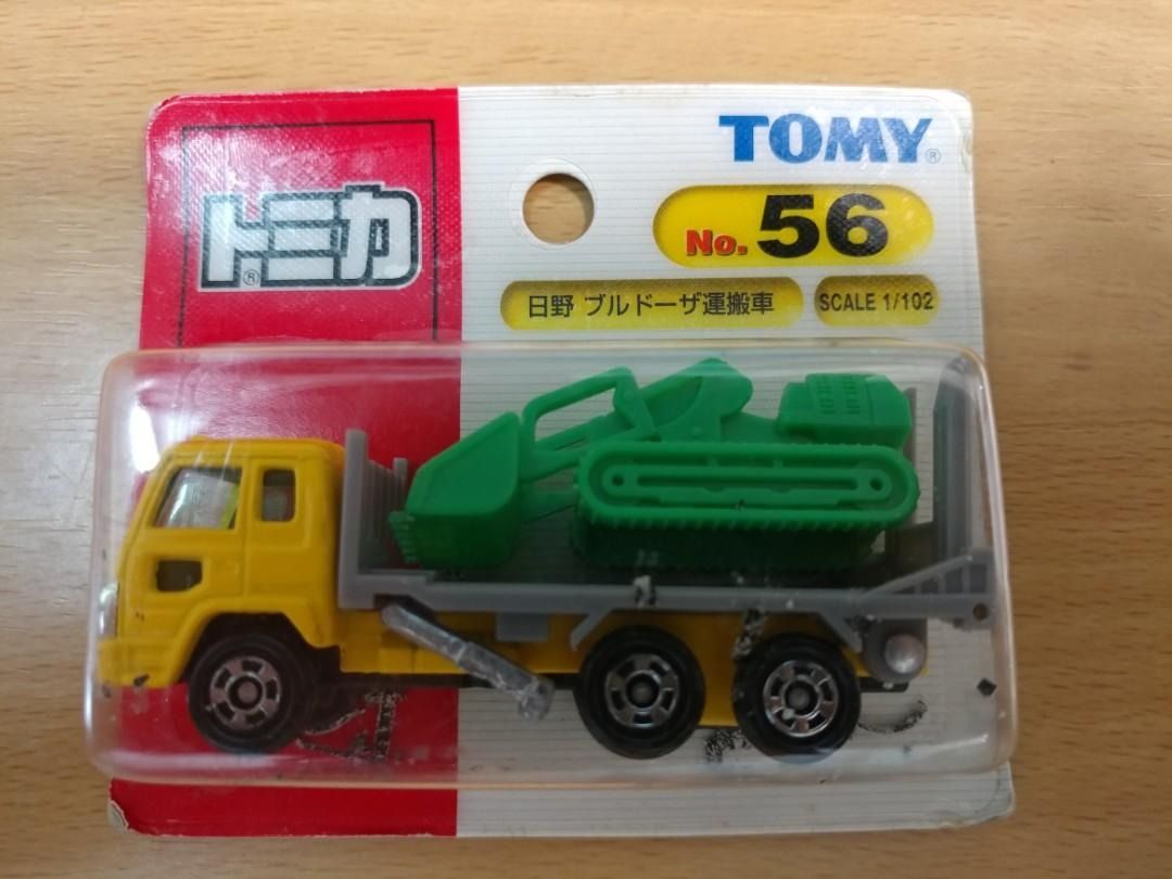 全新 TOMY Tomica No. 56 Hino Bulldozer Carrier トミカ No. 56 日野ブルドーザ運搬車 吸塑版 中制, 興趣及遊戲, 收藏品及紀念品, 古董收藏 ...