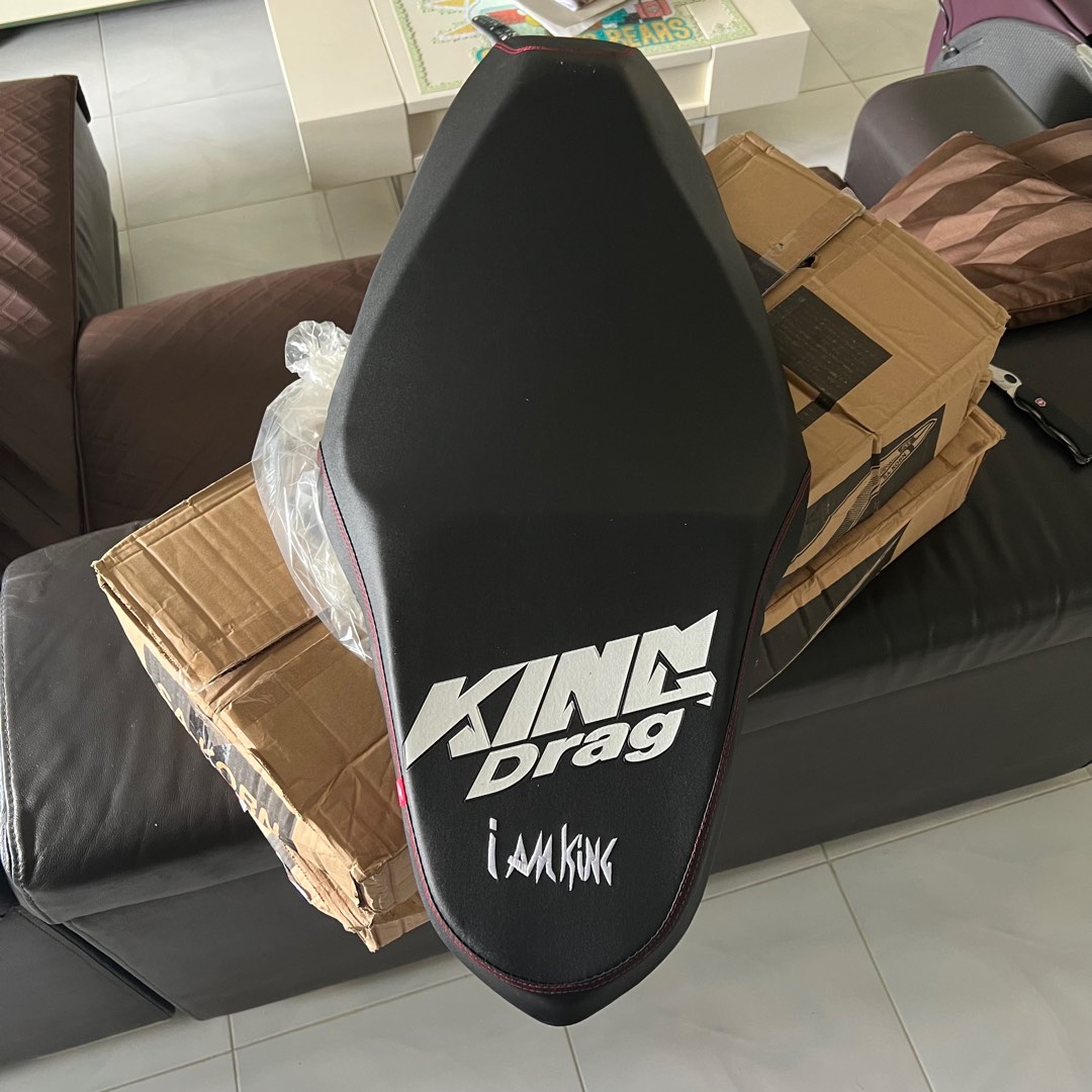 Aerox NVX King Drag Seat PROMO, Motorcycles, Motorcycle Accessories on Carousell