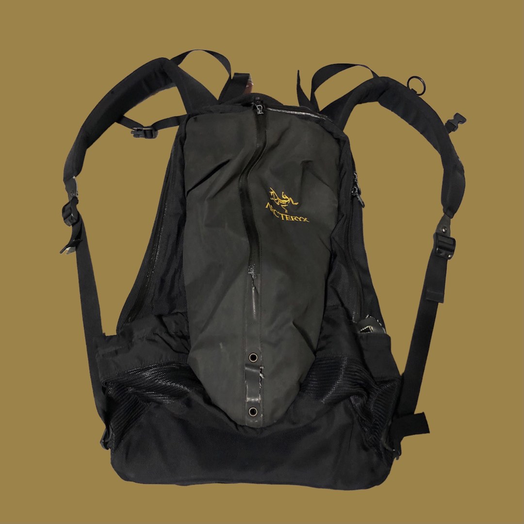 Arcteryx backpack, Men's Fashion, Bags, Backpacks on Carousell