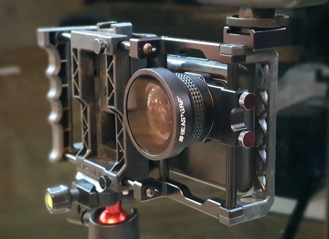 BeastGrip Smartphone / Handphone Lens Adapter and Camera Rig System ...