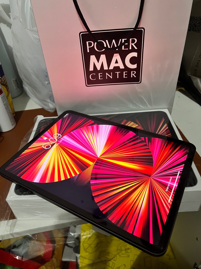 BRANDNEW iPad Pro M1 11inch 128gb wifi space gray, Mobile Phones ...