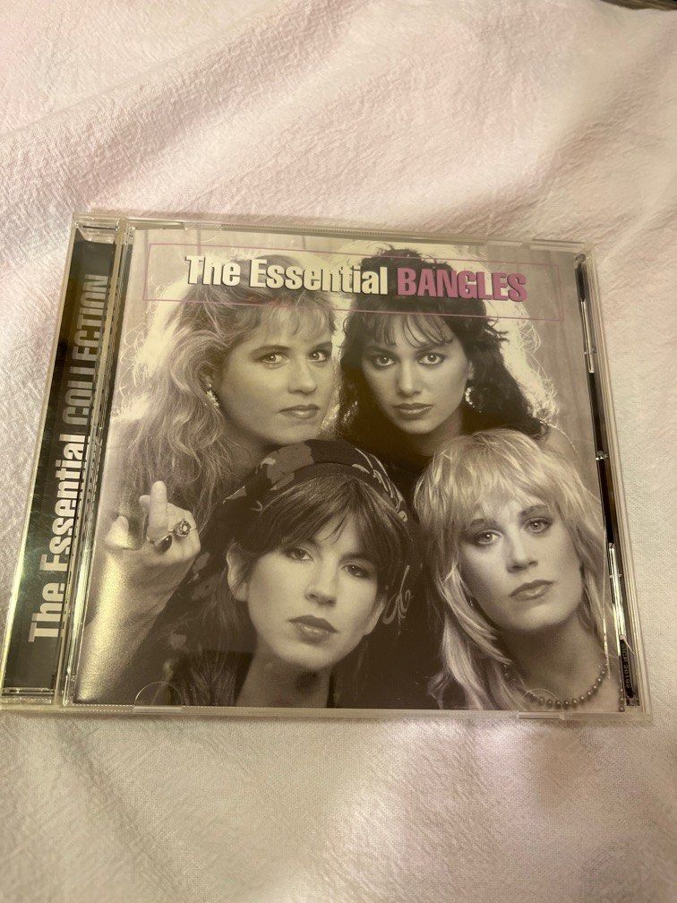 日版CD The Essential BANGLES CD, 興趣及遊戲, 音樂、樂器 & 配件, 音樂與媒體 - CD 及 DVD - Carousell