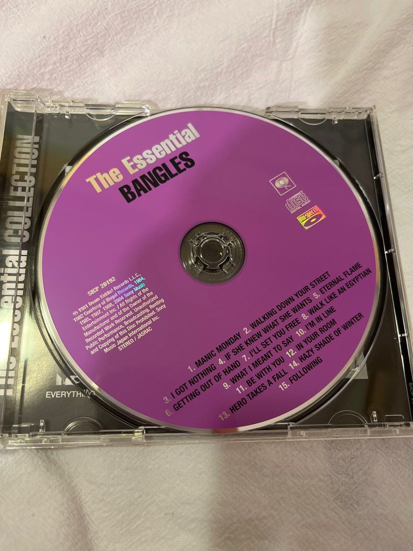 日版CD The Essential BANGLES CD, 興趣及遊戲, 音樂、樂器 & 配件, 音樂與媒體 - CD 及 DVD - Carousell